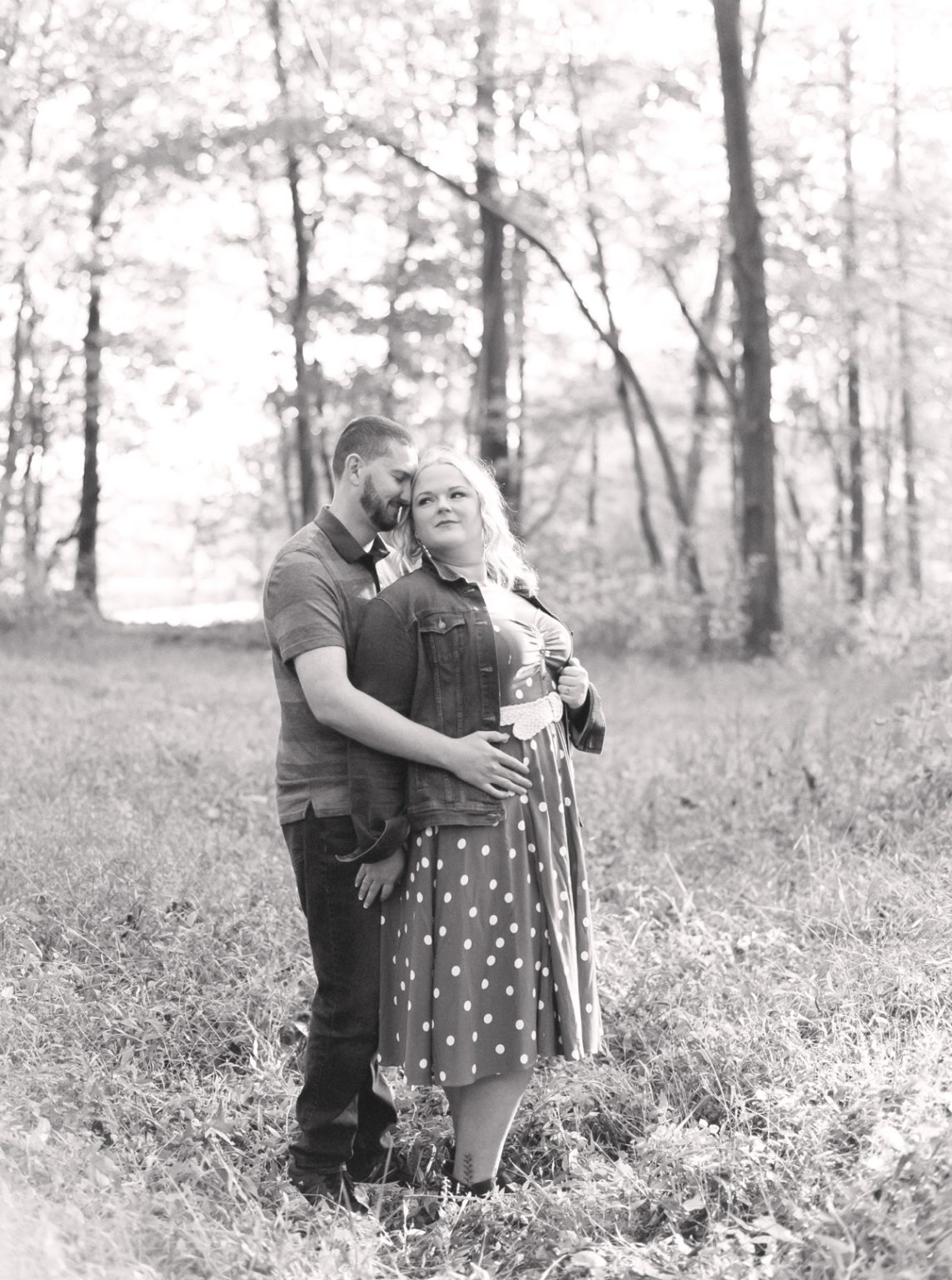 Daniel + Whitney : A Farmyard Engagement - Di Images LLC